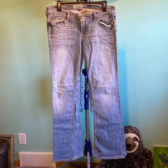 Hollister | Jeans | Hollister Juniors 9l Vintage Cali Flare Jeans Euc ...